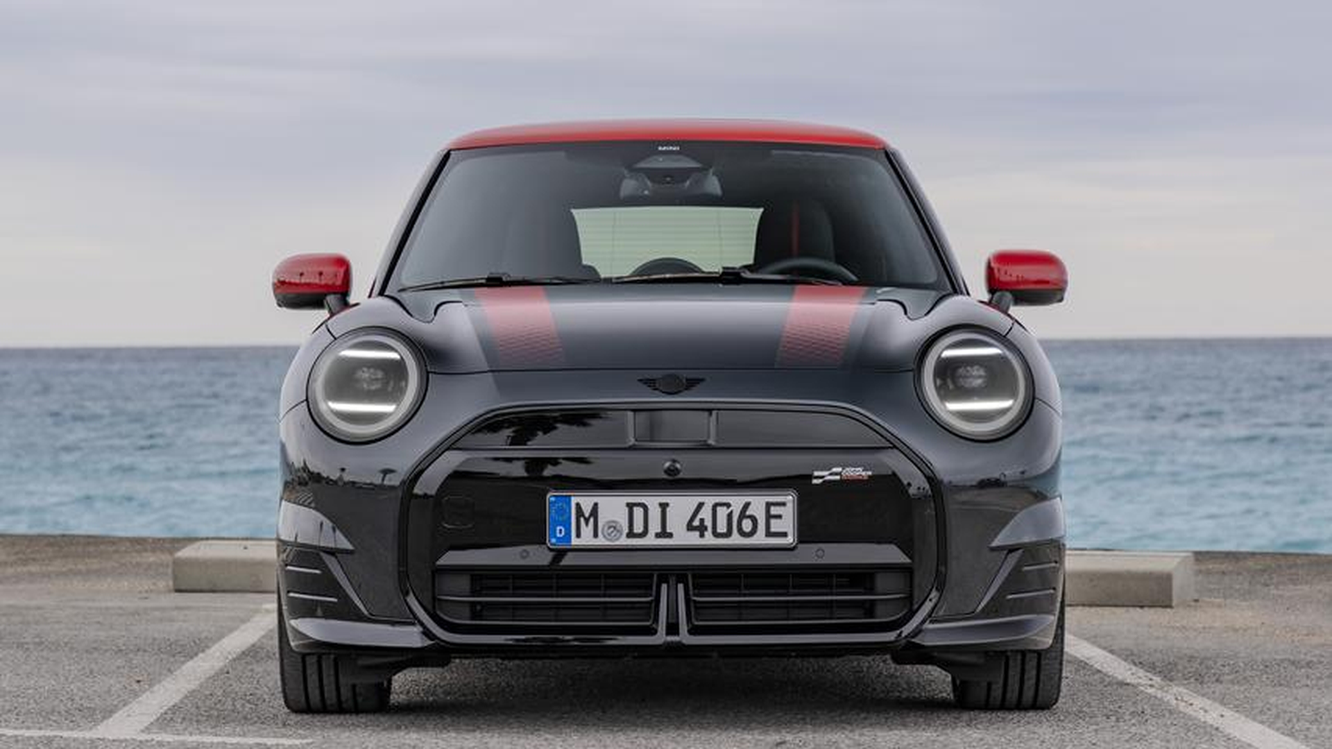 Mini Cooper SE JCW: debutta la nuova sportiva 100% elettrica [FOTO ...
