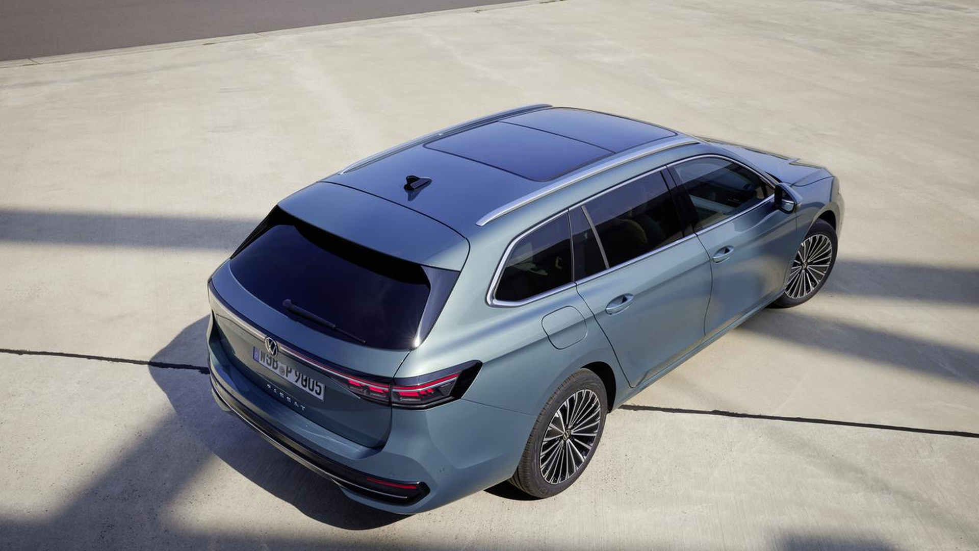 Volkswagen Passat 2024: una rivoluzione nel segmento delle station ...
