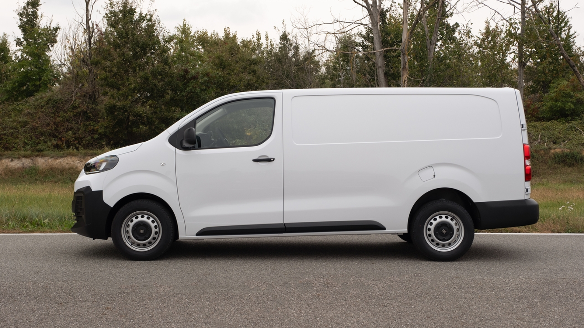 Stellantis: presentata la nuova gamma di veicoli commerciali ...