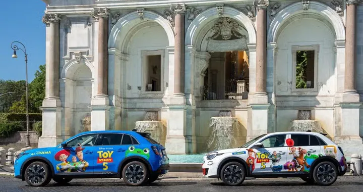 FIAT e Disney insieme per Toy Story 5: debutta la nuova 600 Turbo 100 ...