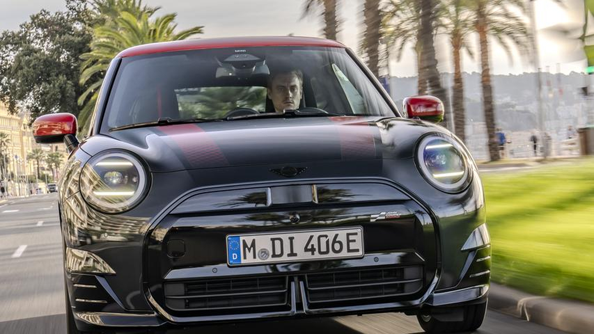 Mini Cooper SE JCW: debutta la nuova sportiva 100% elettrica [FOTO ...
