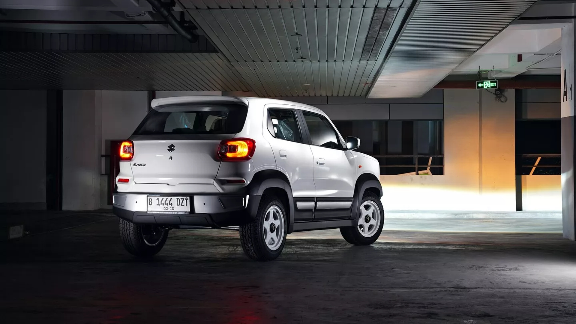 La Suzuki S-Presso si rinnova con un look ispirato alla Jimny