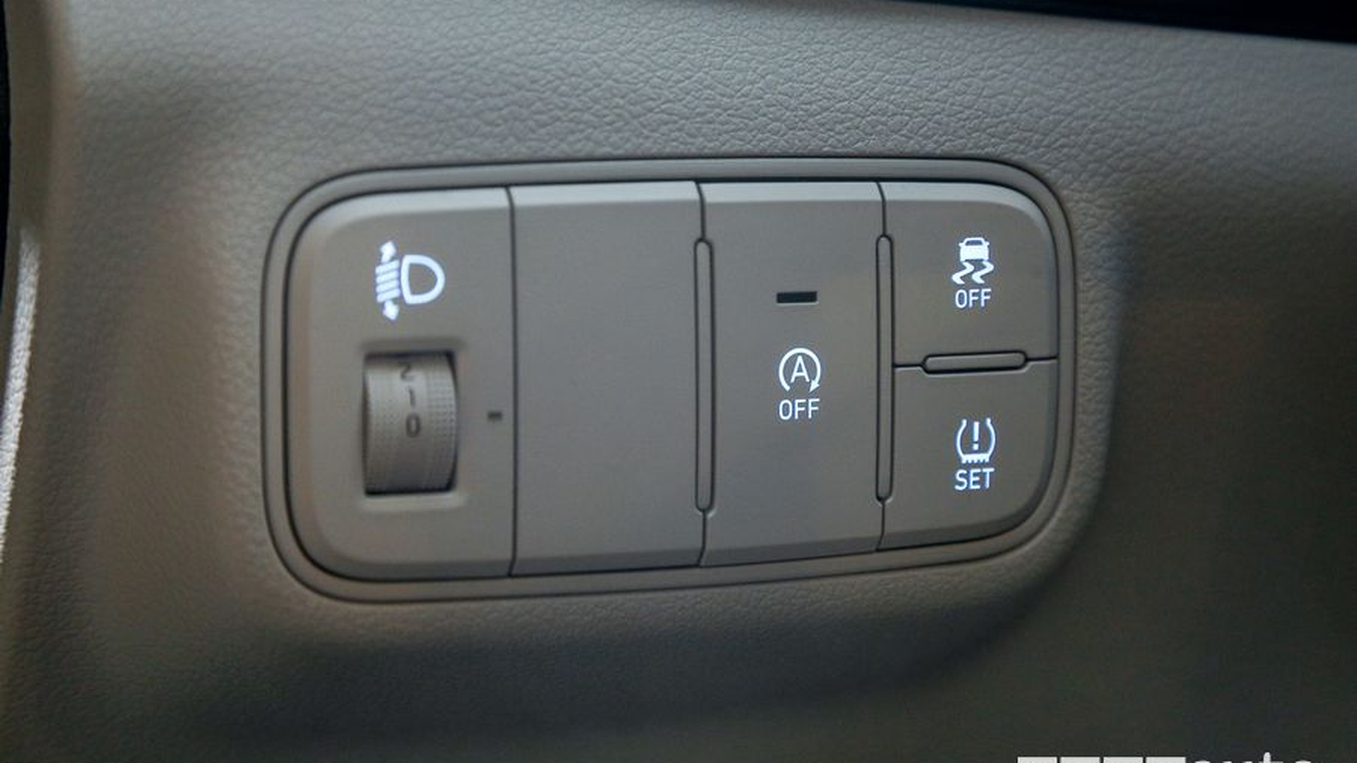 Tasto Start&Stop: cos’è, come funziona e come riconoscerlo - Motori.it