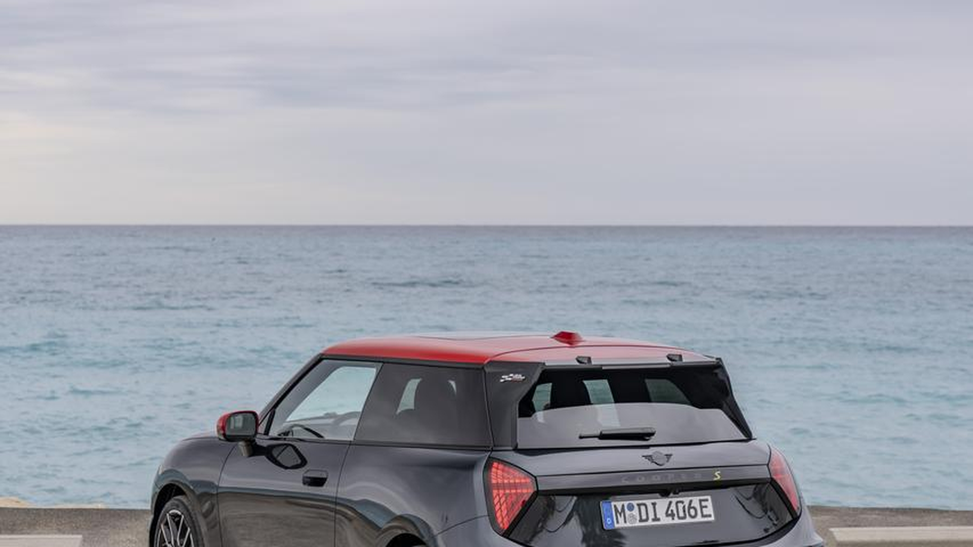 Mini Cooper SE JCW: debutta la nuova sportiva 100% elettrica [FOTO ...