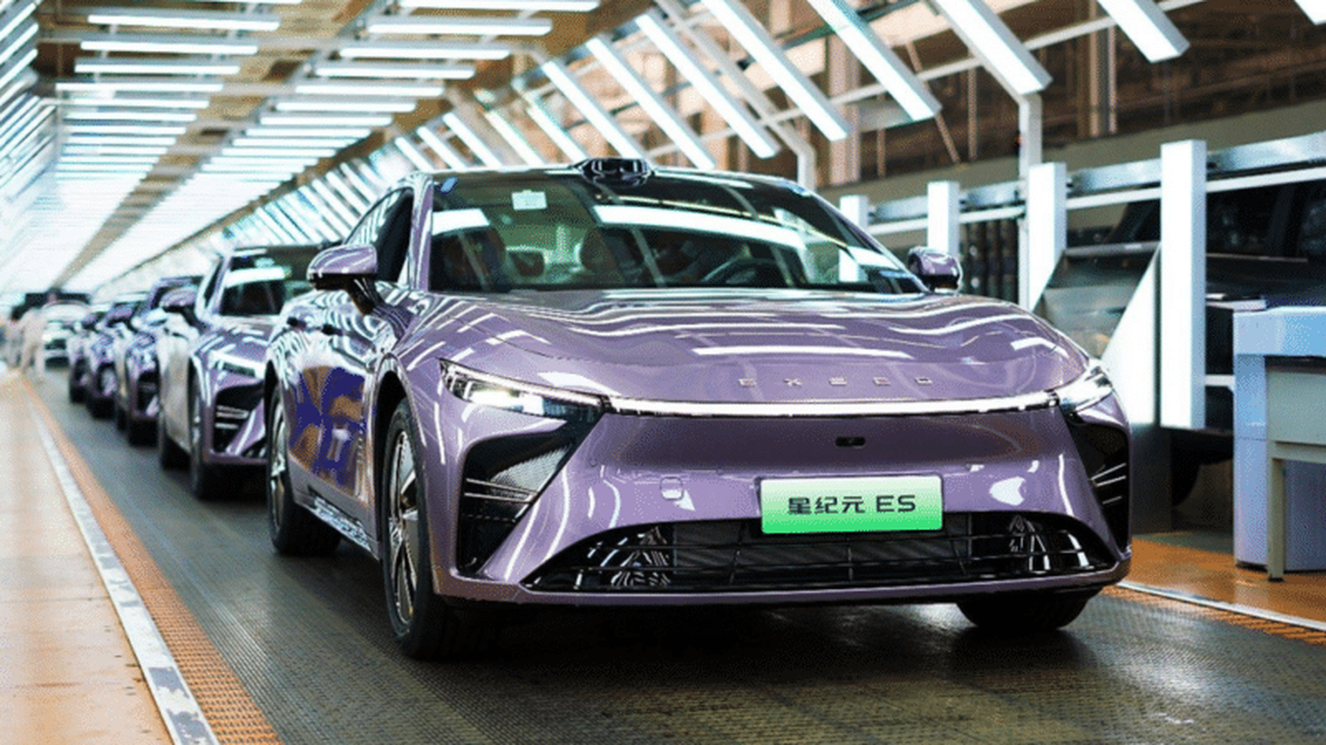 Exeed Exlantix ES: autonomia da record e guida automatizzata