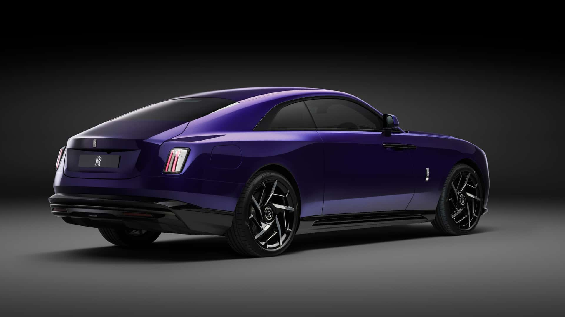 Rolls-Royce Spectre Black Badge: 659 CV per un esperienza unica