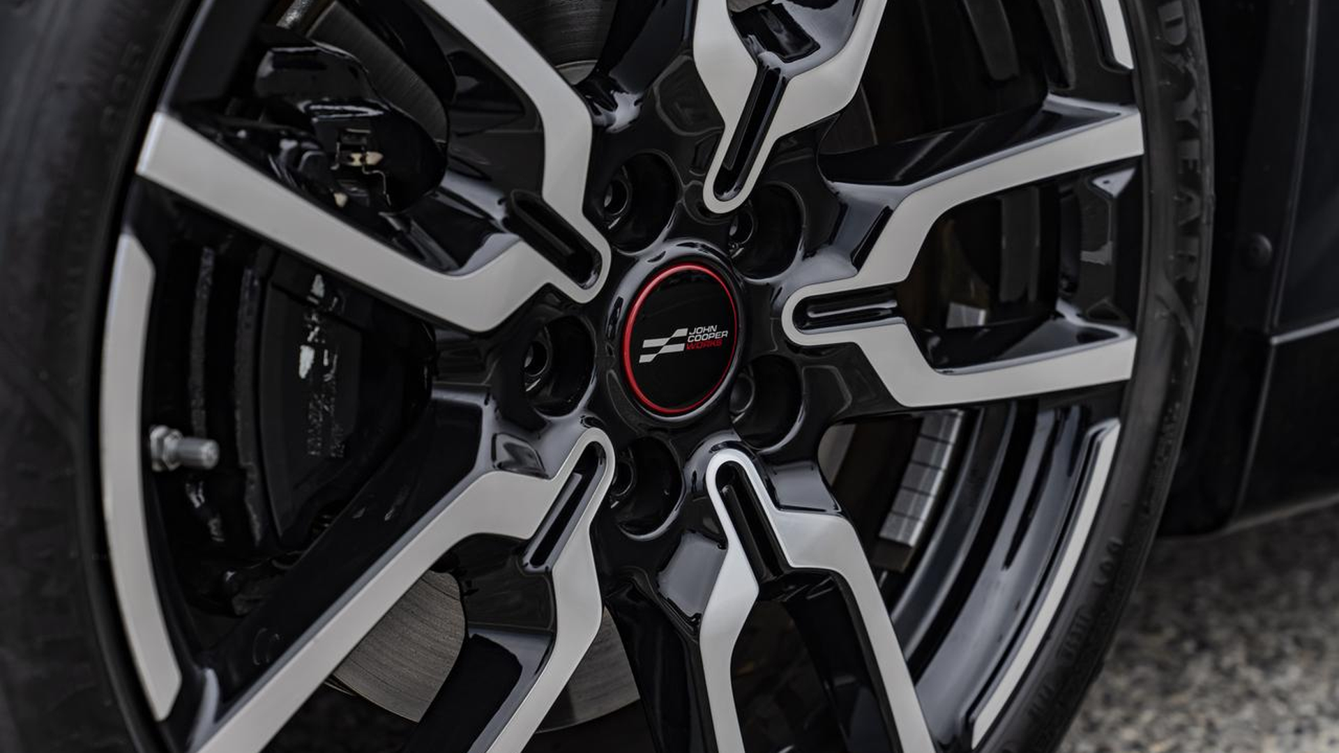 Mini Cooper SE JCW: debutta la nuova sportiva 100% elettrica [FOTO ...