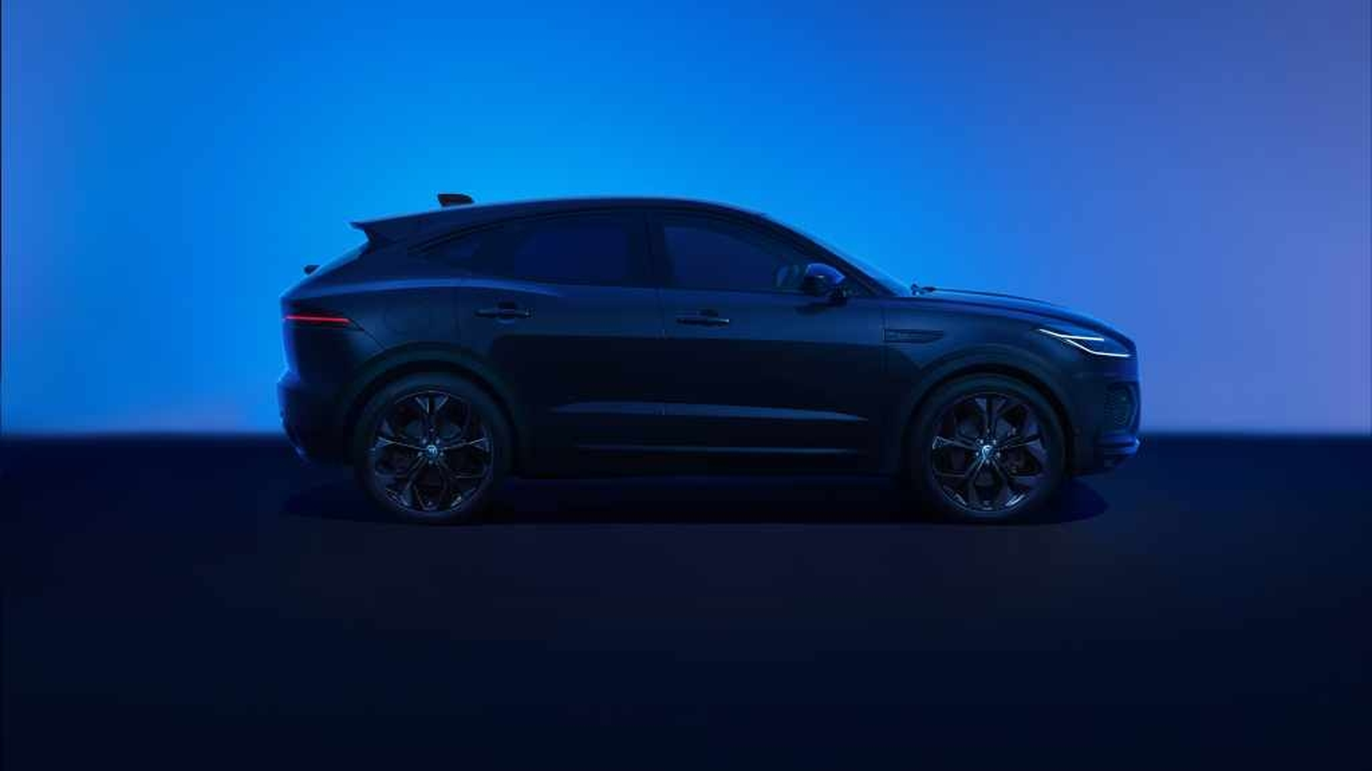Nuova Jaguar E-Pace 2023: novità e prezzi del SUV sportivo - Motori.it