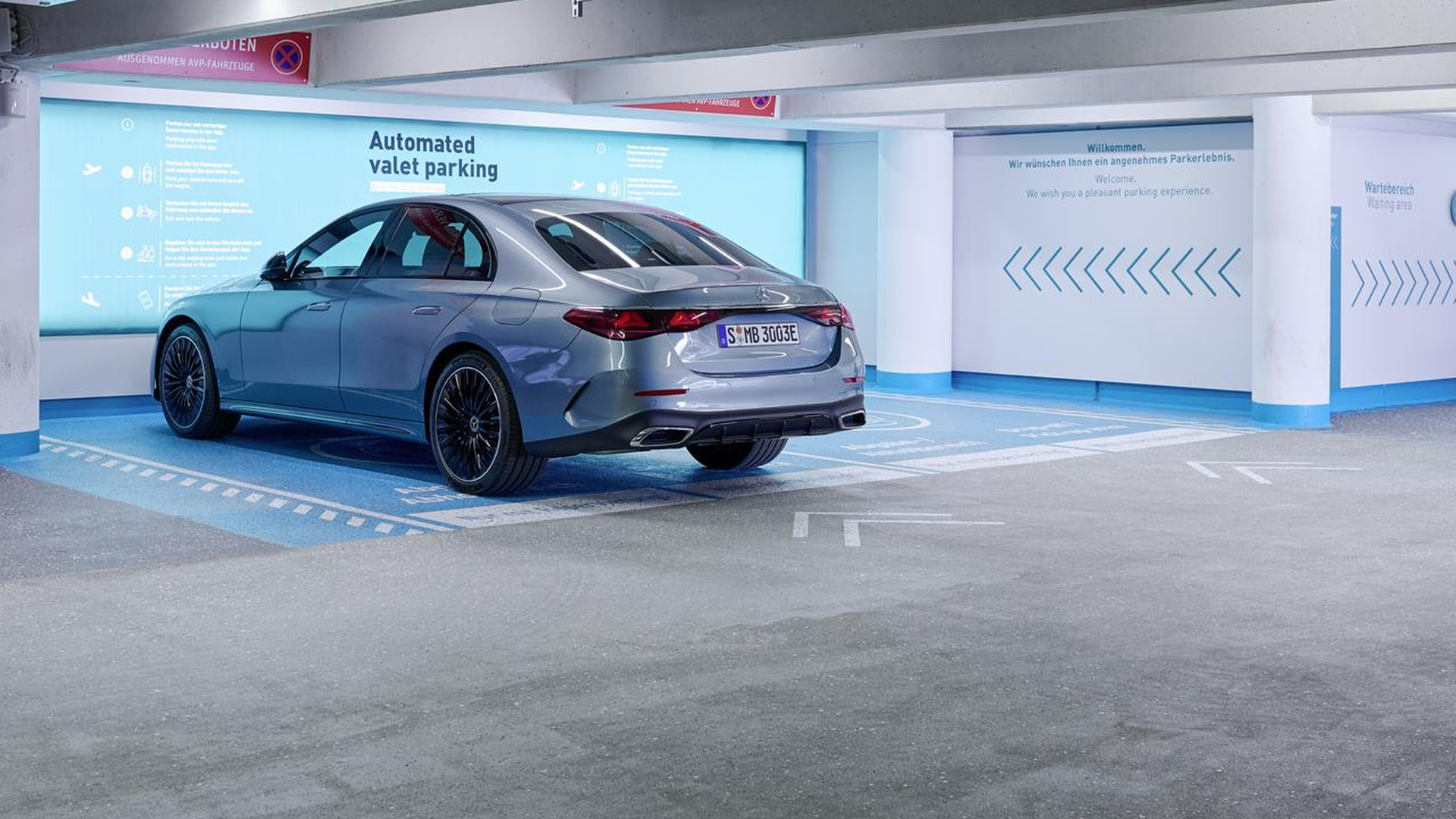 Mercedes: sette modelli adesso posso essere parcheggiati in modo ...