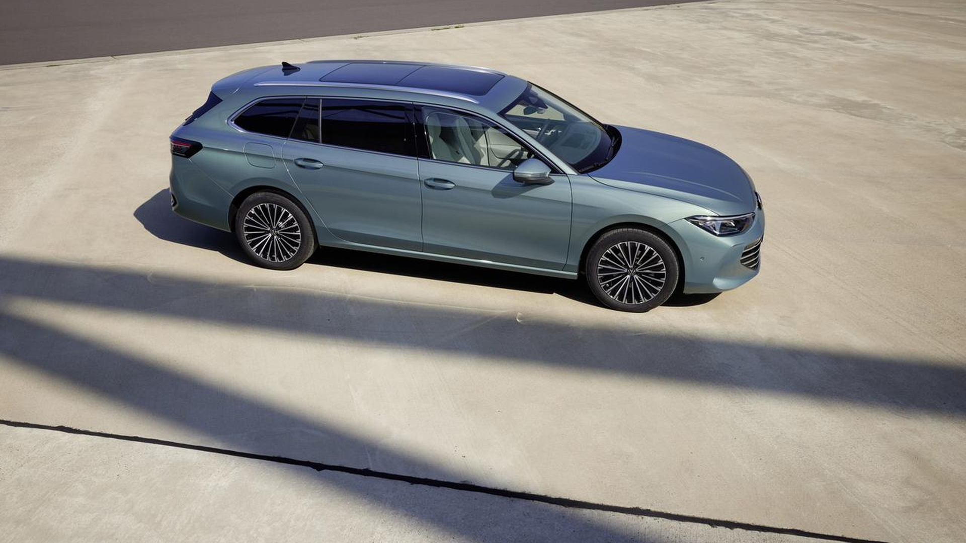 Volkswagen Passat 2024: una rivoluzione nel segmento delle station ...