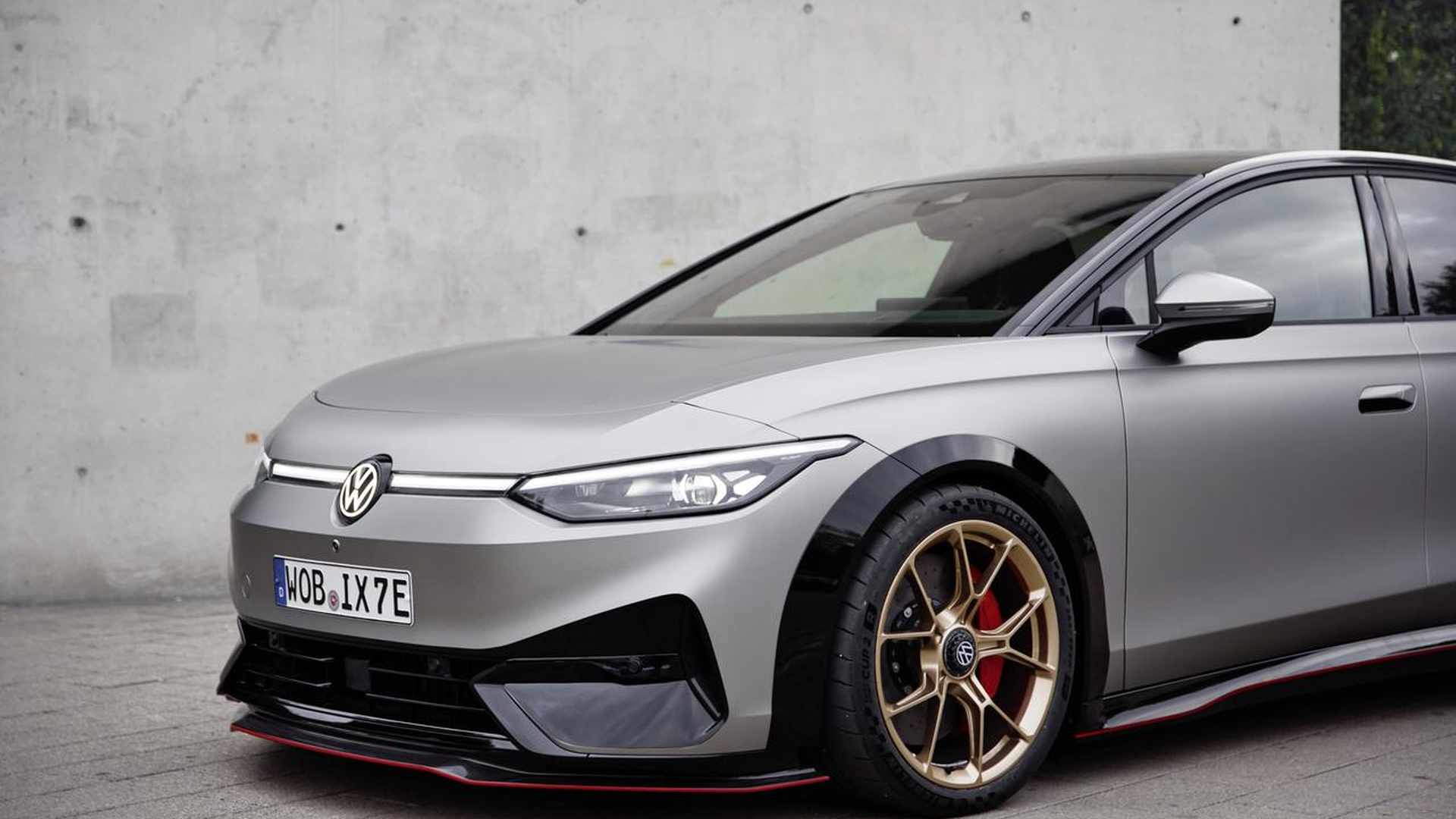 Volkswagen ID.X Performance: debutta la nuova concept car da 558 CV ...